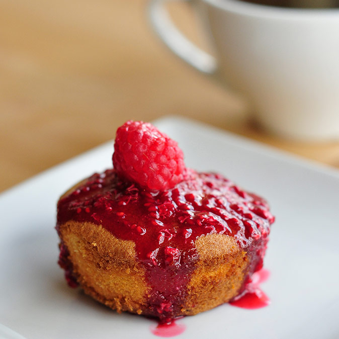 Mini Hazelnut Raspberry Cake – Cafe De Oro